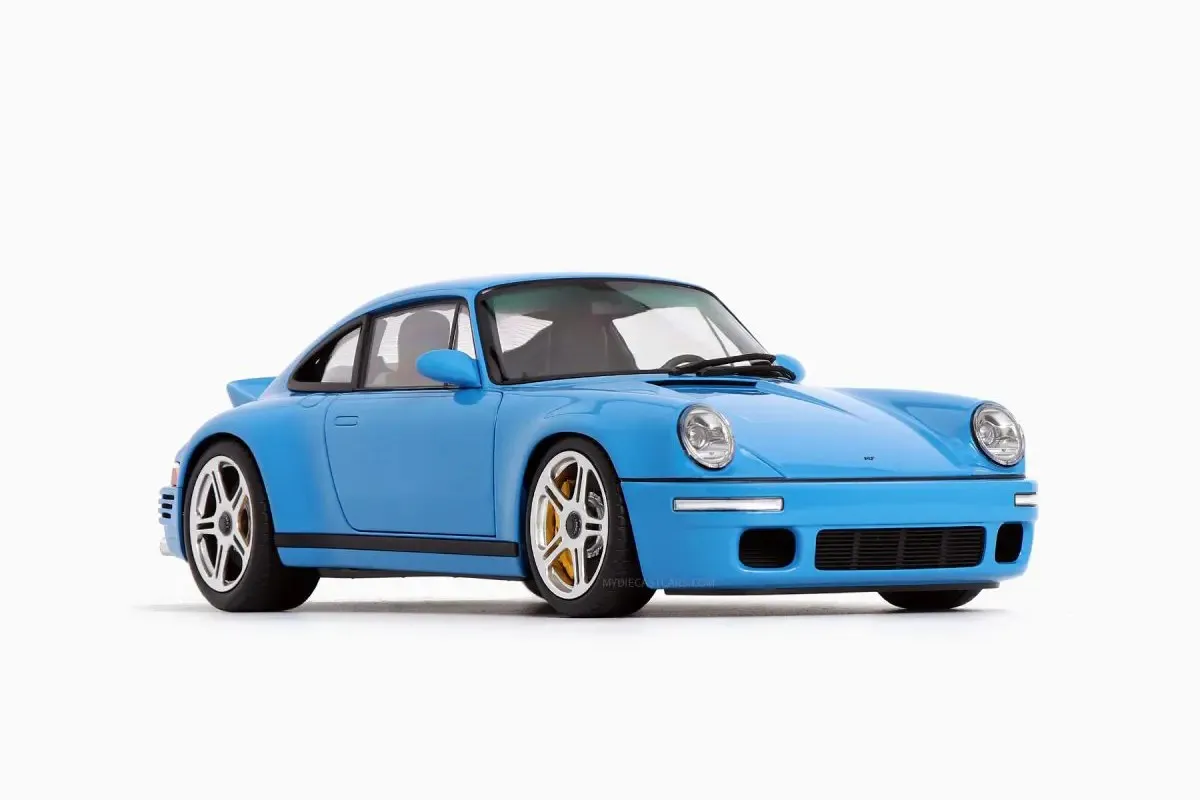 Ruf SCR 1:18 model car Almost Real 880202 - Modelkars